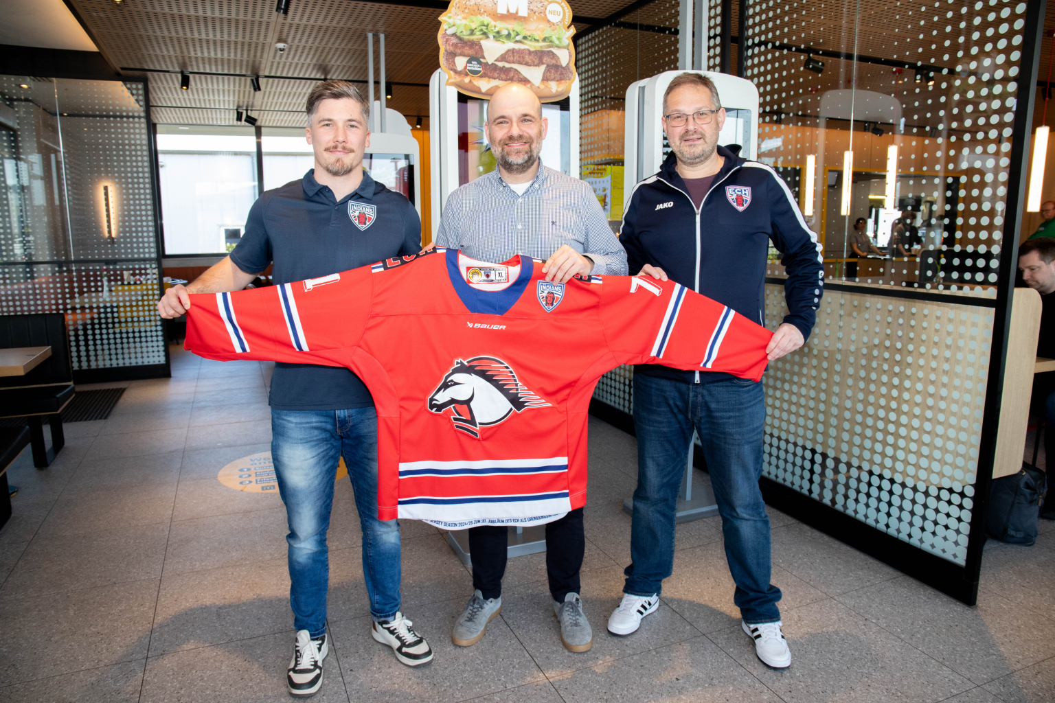 Wir gehen aufs Eis: McDonald’s Ehmann ist neuer Partner der EC Hannover ...